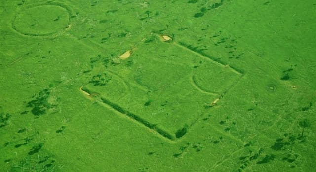 Where was this geoglyph complex... | Trivia Questions | QuizzClub