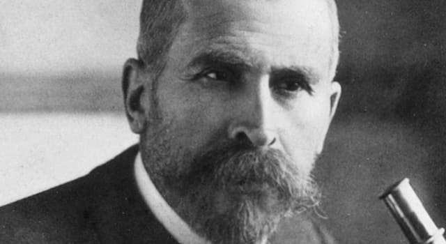 Qui était Pierre Paul Émile Roux ? | Questions | QuizzClub