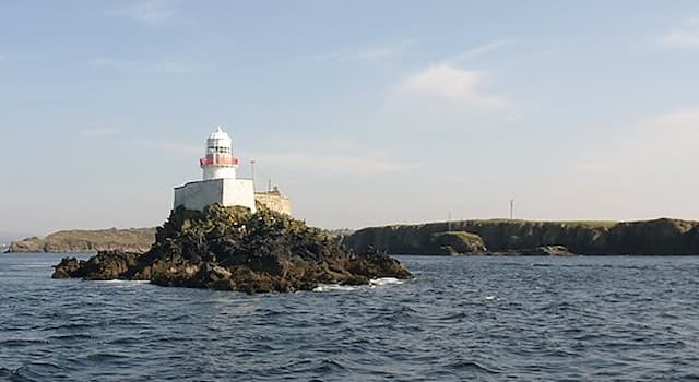 Rotten Island Lighthouse lies off... | Trivia Questions | QuizzClub
